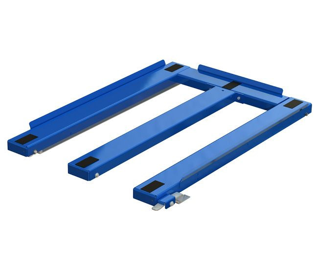 Middle foot for floor pull-out as additional support surface