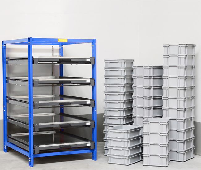 Compact pull-out rack load capacity: 200 kg per shelf